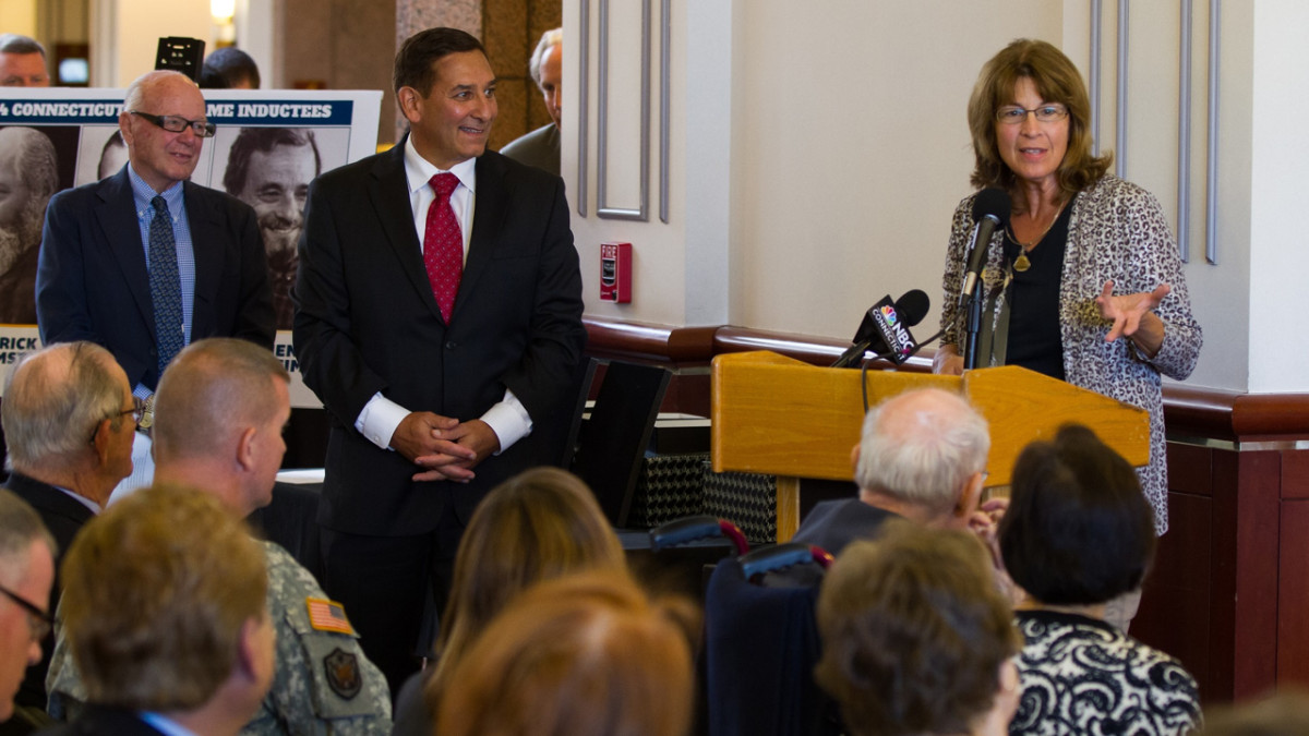 2014 Connecticut Hall of Fame Inductees Honored at Capitol – NORTH ...
