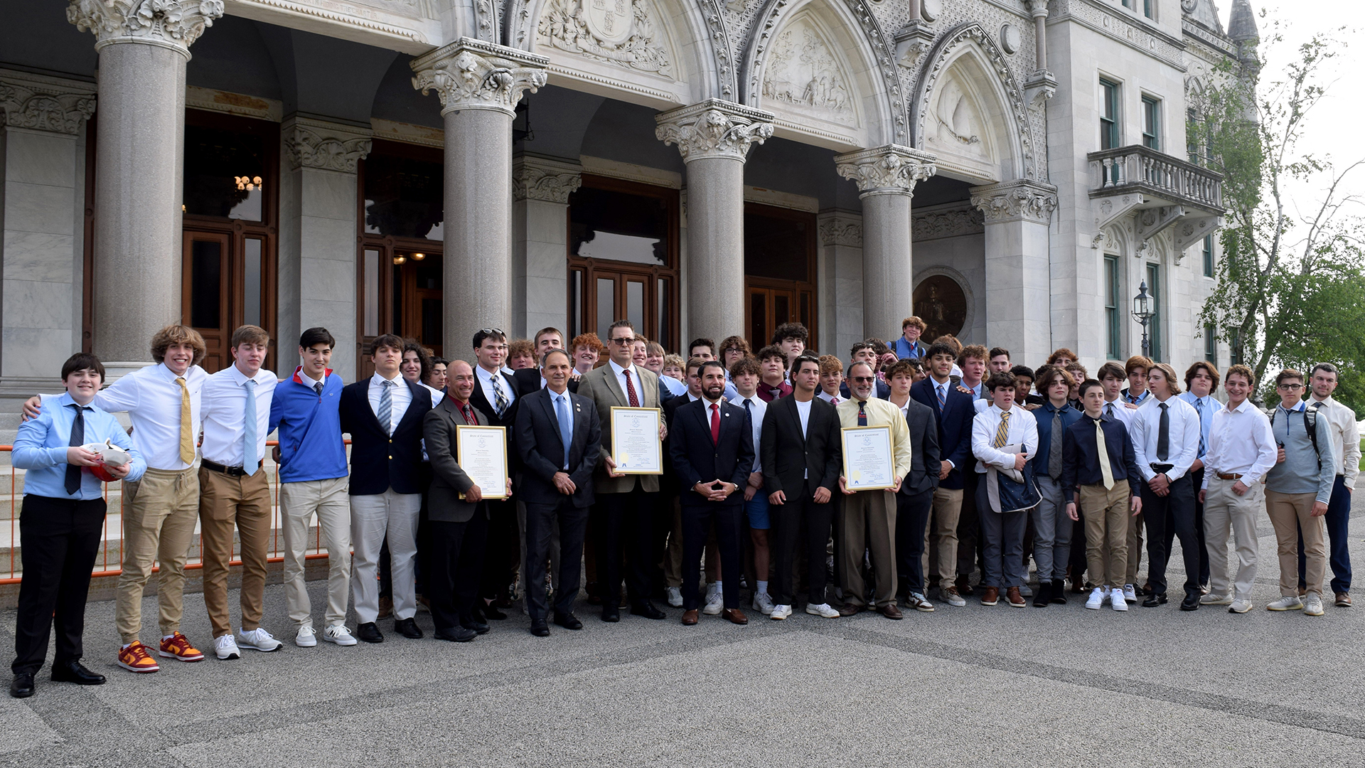 Rep. Yaccarino, Sen. Cicarella Welcome State Champion North Haven ...
